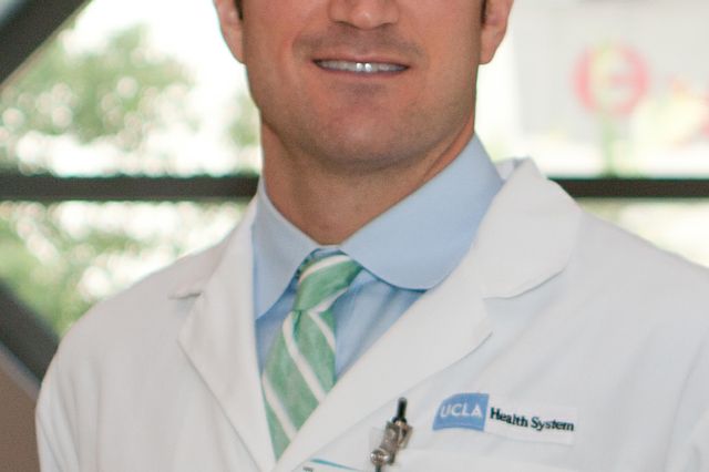 UCLA researchers discover 400% variation in cost of treatments for enlarged prostate | UCLA